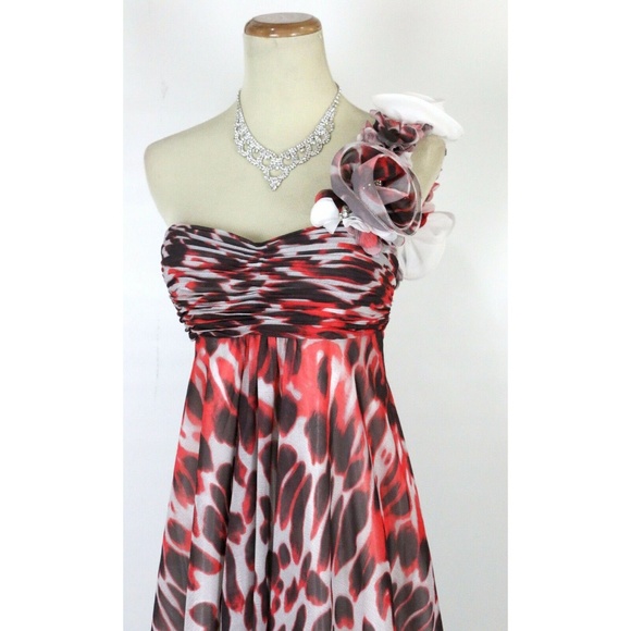 Jovani | Dresses | Nwt Jovani Print Oneshoulder Floral Ruchedbust ...